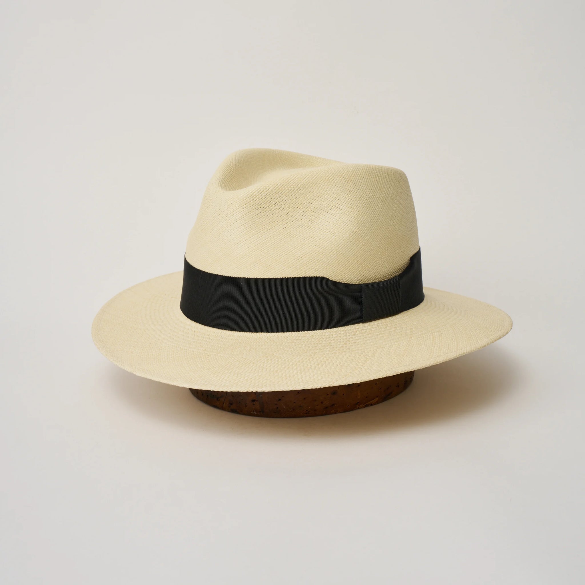 Executive Fino Natural Panama Hat with Black Trim | Camilo Hats